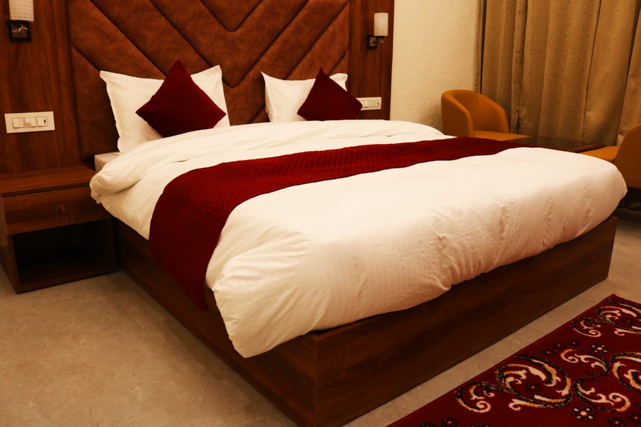 Pawanratna Hotels | Luxury Stay & Premium Hospitality in India